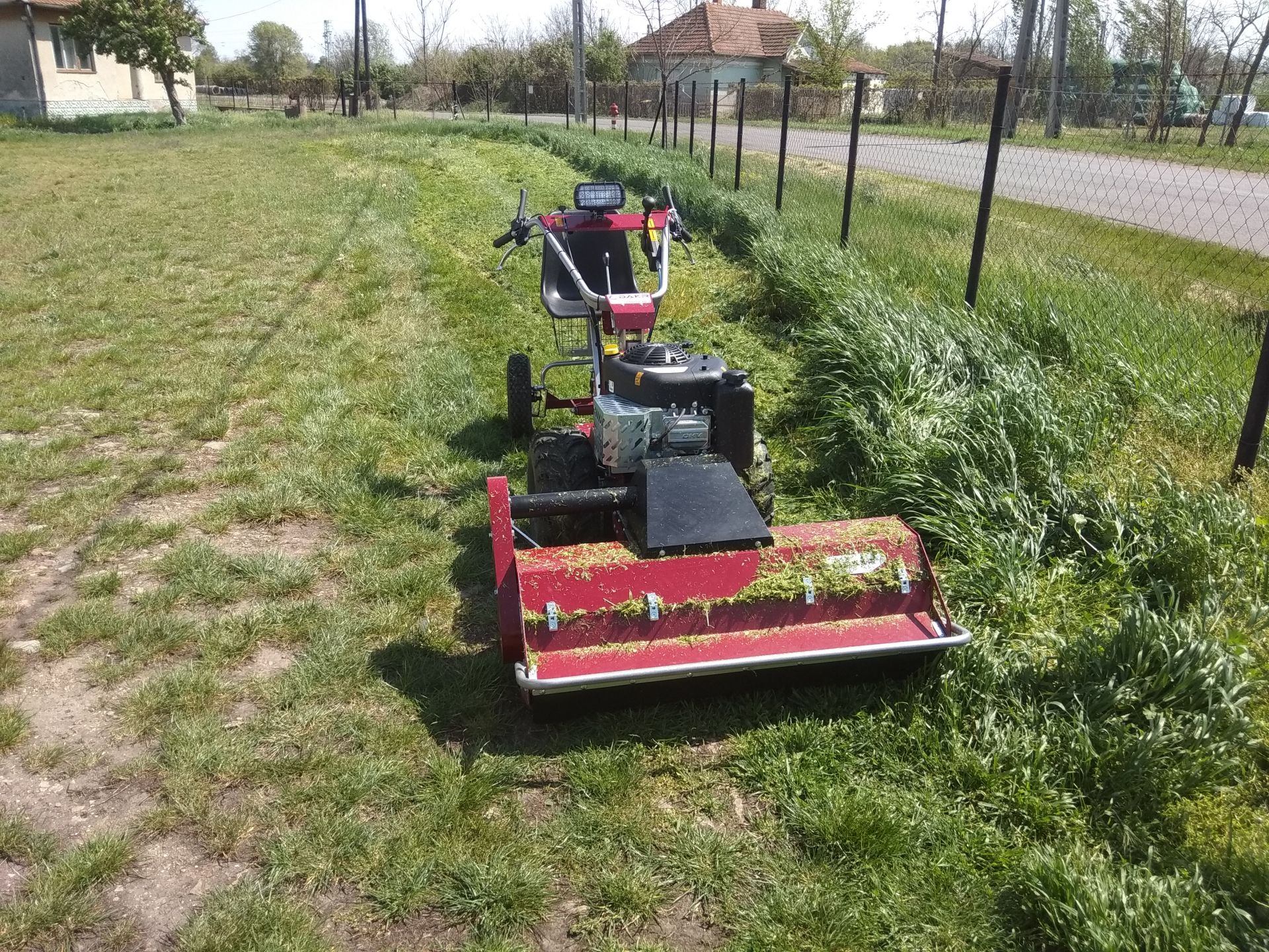 Eladó PANTER MC100 hydro professzionális mulcsológép szenzációs áron ...